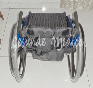 Kursi Roda Sport Ukuran Kecil FS721L-36 - Toko Medis Jual Alat Kesehatan