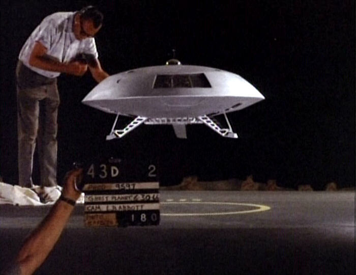 A Mythical Monkey writes about the movies: TV's Lost in Space, Part 1 ...