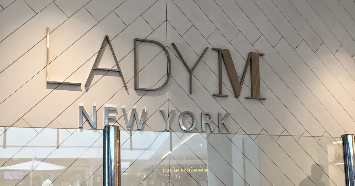 REVIEW: Lady M at Marina Square