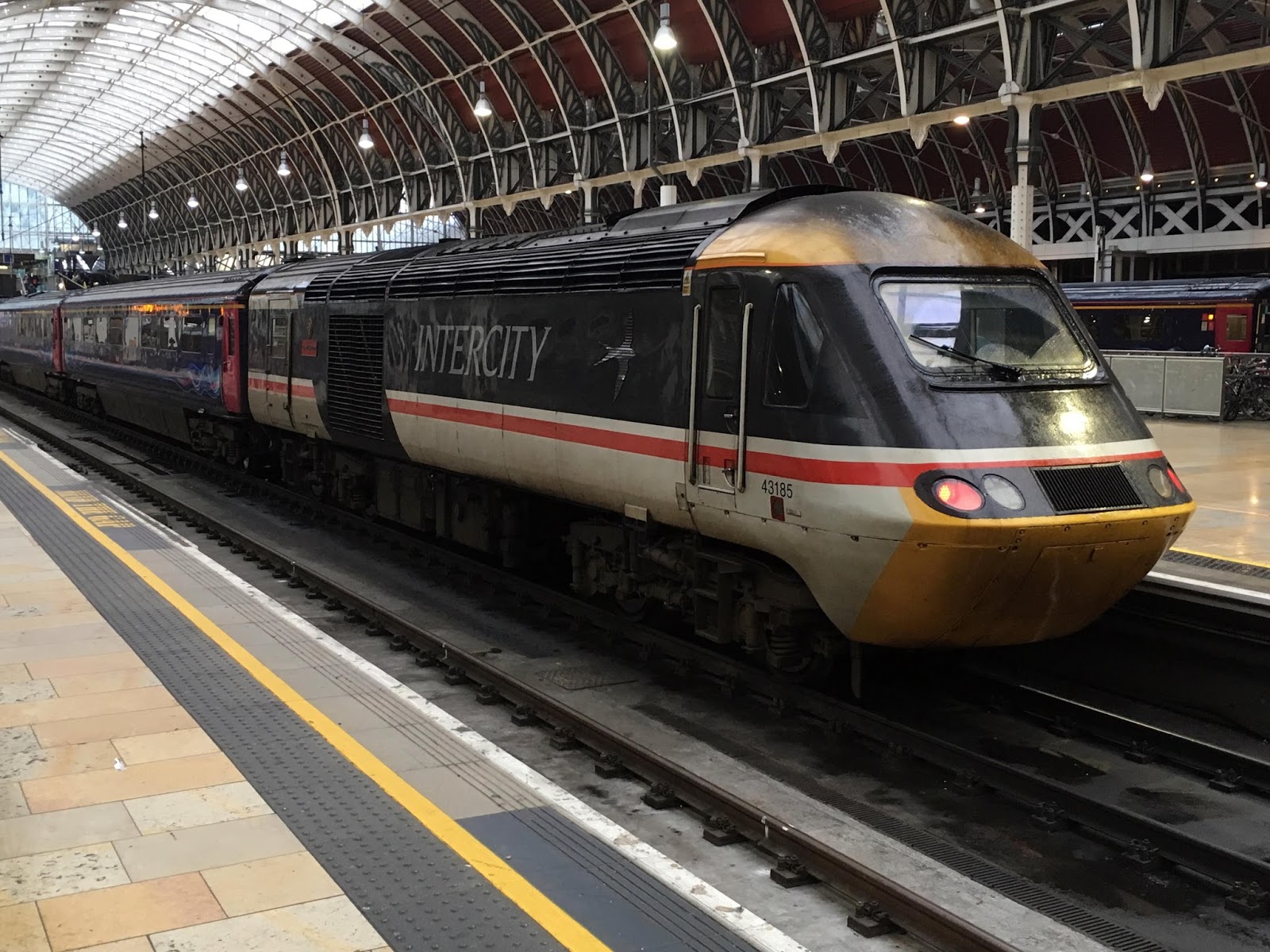 British Diesels and Electrics: Class 43 (British Railways/Ruston Paxman ...