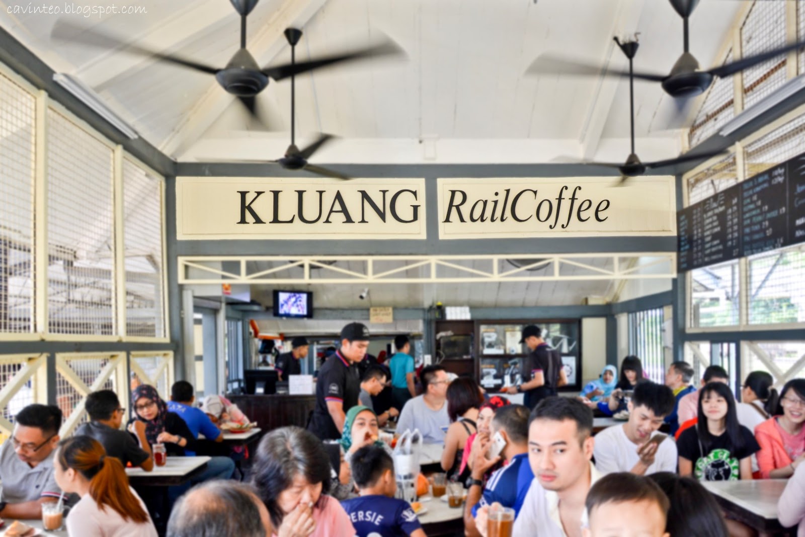 Entree Kibbles: The Authentic Kluang Rail Coffee (Original Outlet at ...