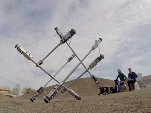 Eugene Goostman : Robot espacial Super Ball Bot, de la NASA