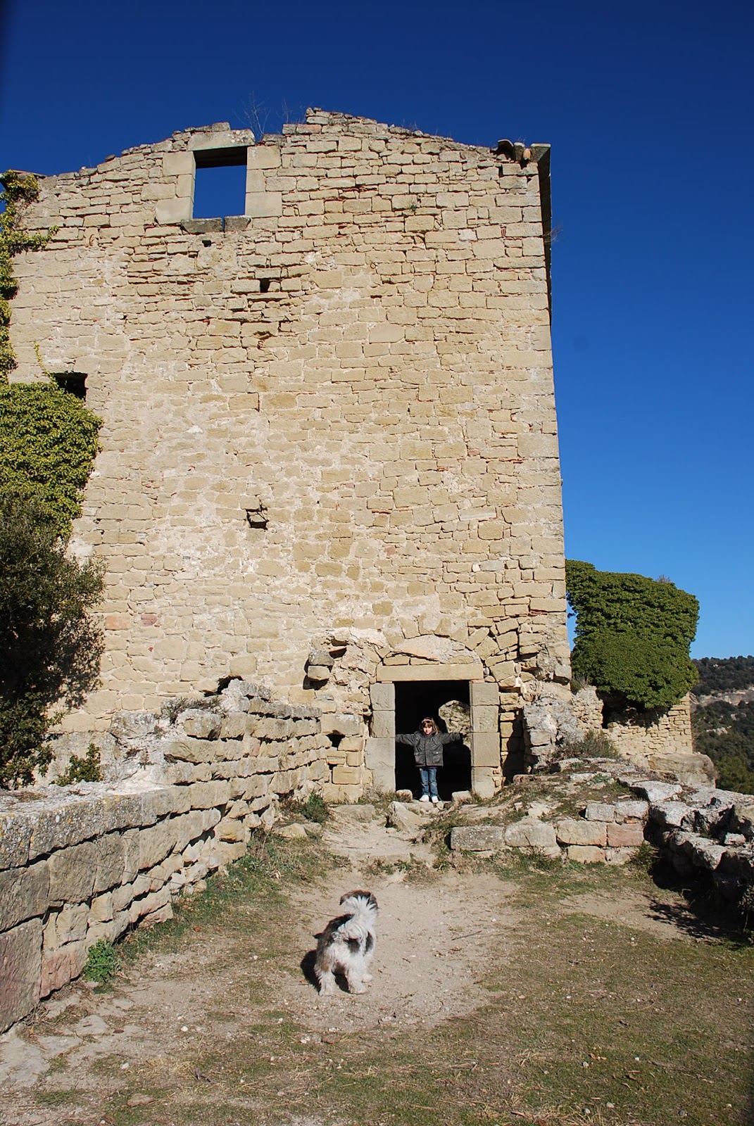 Pequeña montaña (senderismo en familia): Castell de Popa