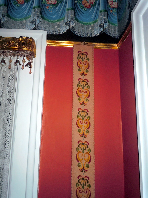 My Old Historic House: Call of the Bell Pull