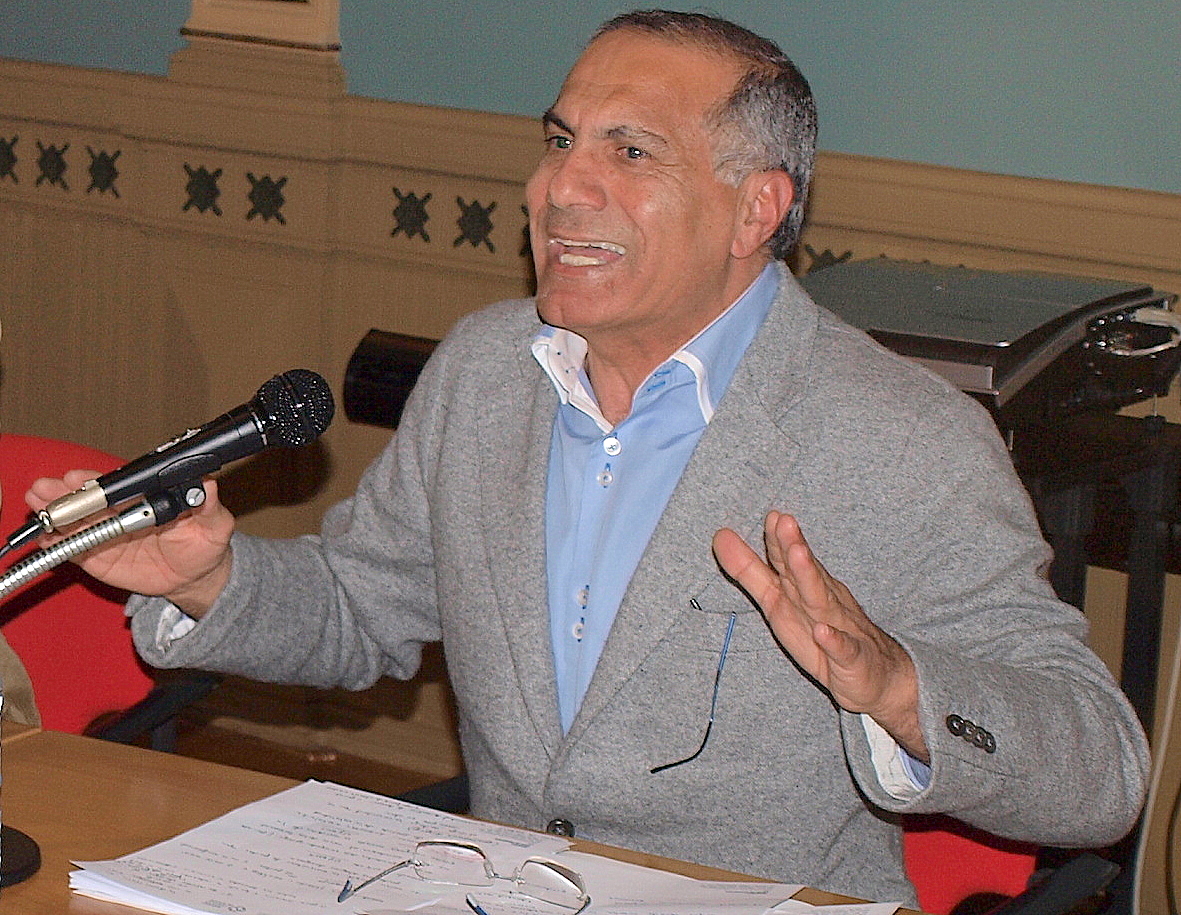 Rompiendo Muros: Mohamed Safa, Las revueltas en el mundo árabe