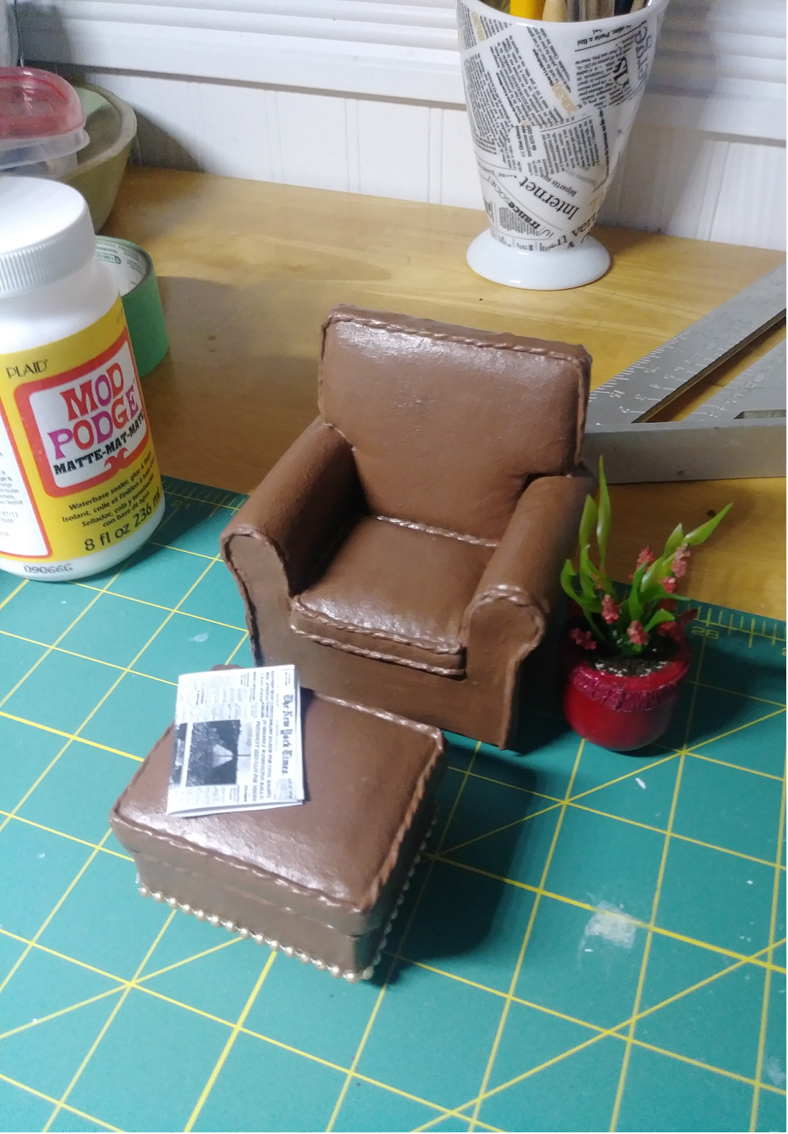 Dollhouse Miniature Furniture - Tutorials | 1 inch minis: Follower's ...