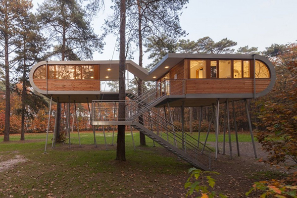 View Home Picture: Minimalist Tree House Design in Belgium