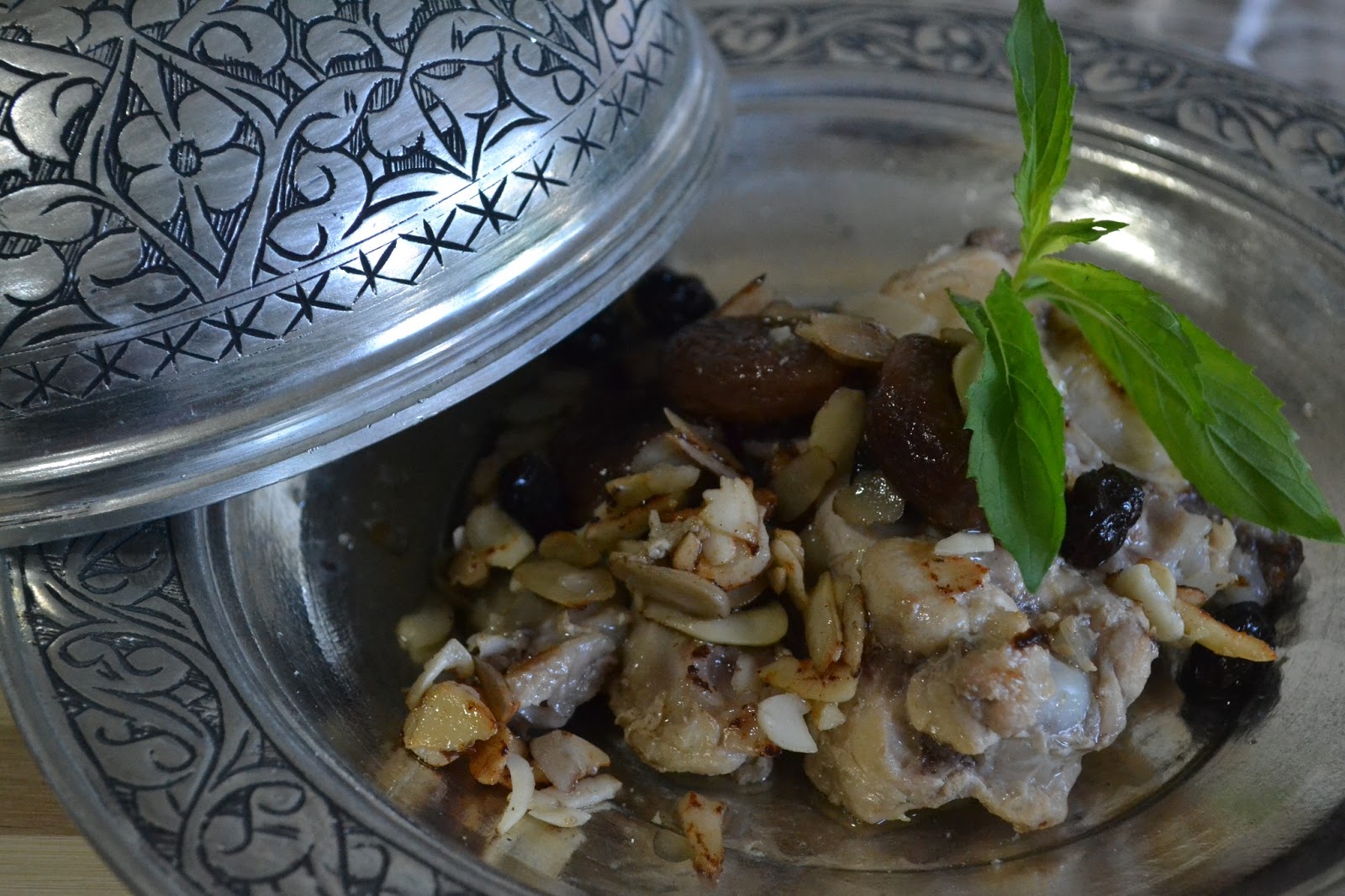 ANNEMİNELİ: OSMANLI MUTFAĞINDAN MAHMUDİYE YEMEĞİ