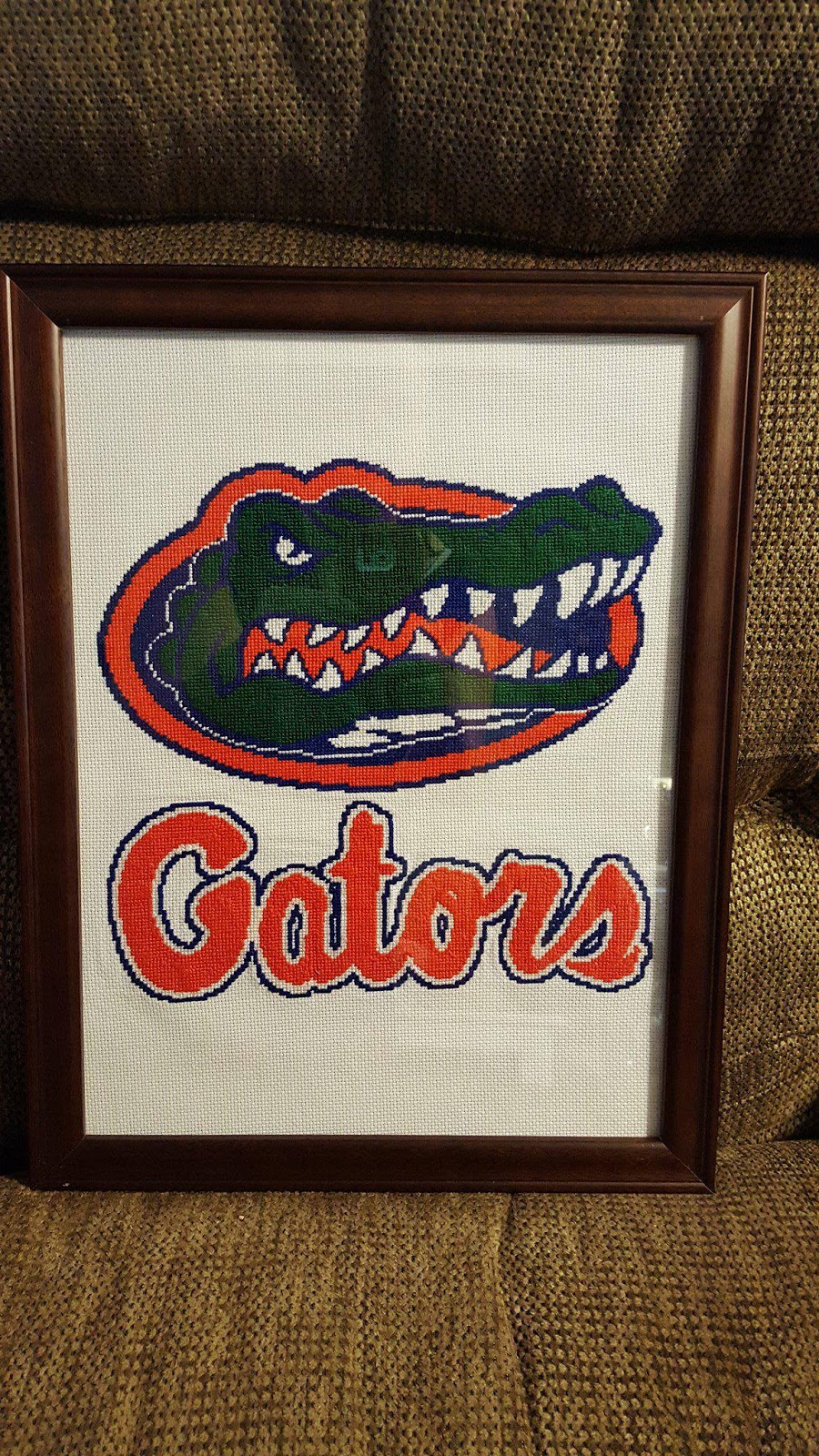 EASY PATTERNS: University of Florida Gators cross-stitch pattern