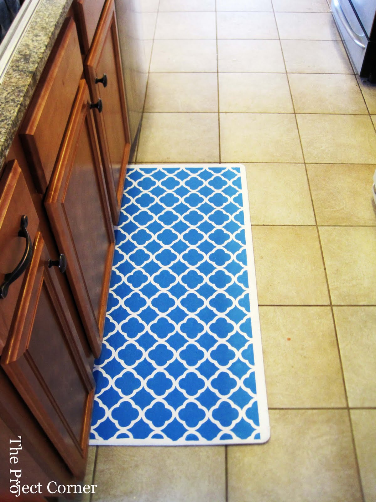 The Project Corner: Kitchen Mat Up-Cycled