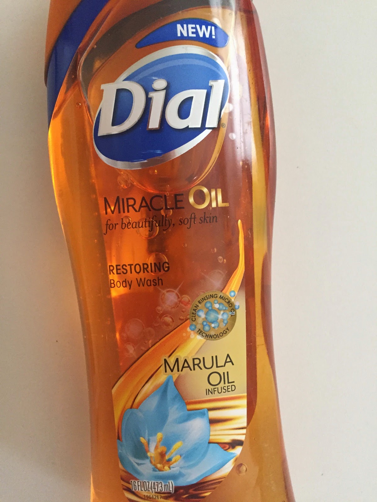 DEAL LOVIN GRANDMA: Dial Miracle Oil Body Wash Review and Giveaway