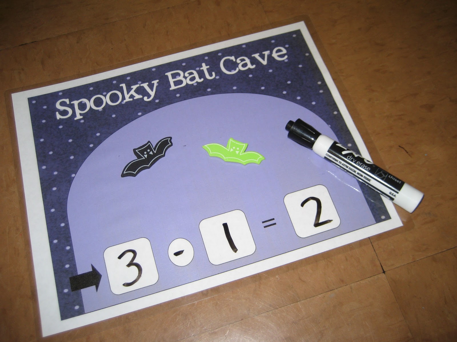 A Grade One Nut and Her Squirrelly Crew: Three Spooky Bats Songtivity ...