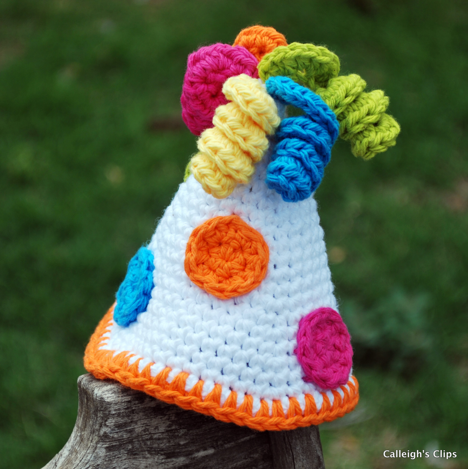 Calleigh's Clips & Crochet Creations: It's Party hat time!