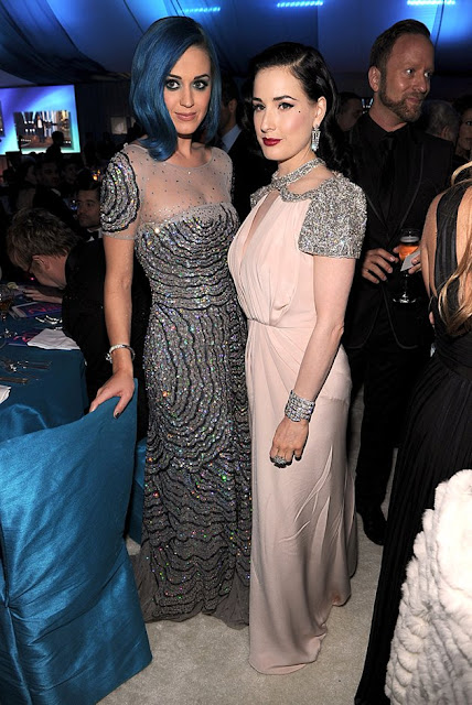 The OAK: Modest Hollywood: Oscars 2012 Vanity Fair Party