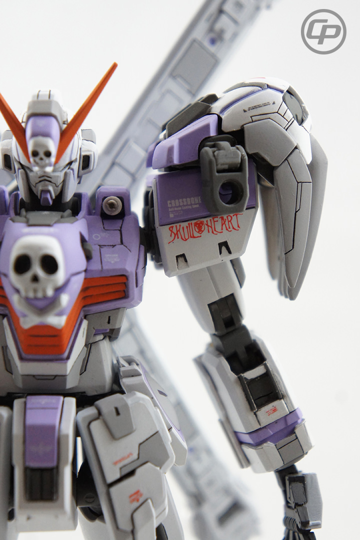 Custom Build: MG 1/100 Crossbone Gundam X1 Full Cloth