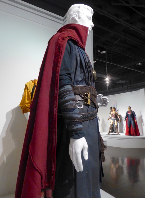 Hollywood Movie Costumes and Props: Doctor Strange movie costumes on ...
