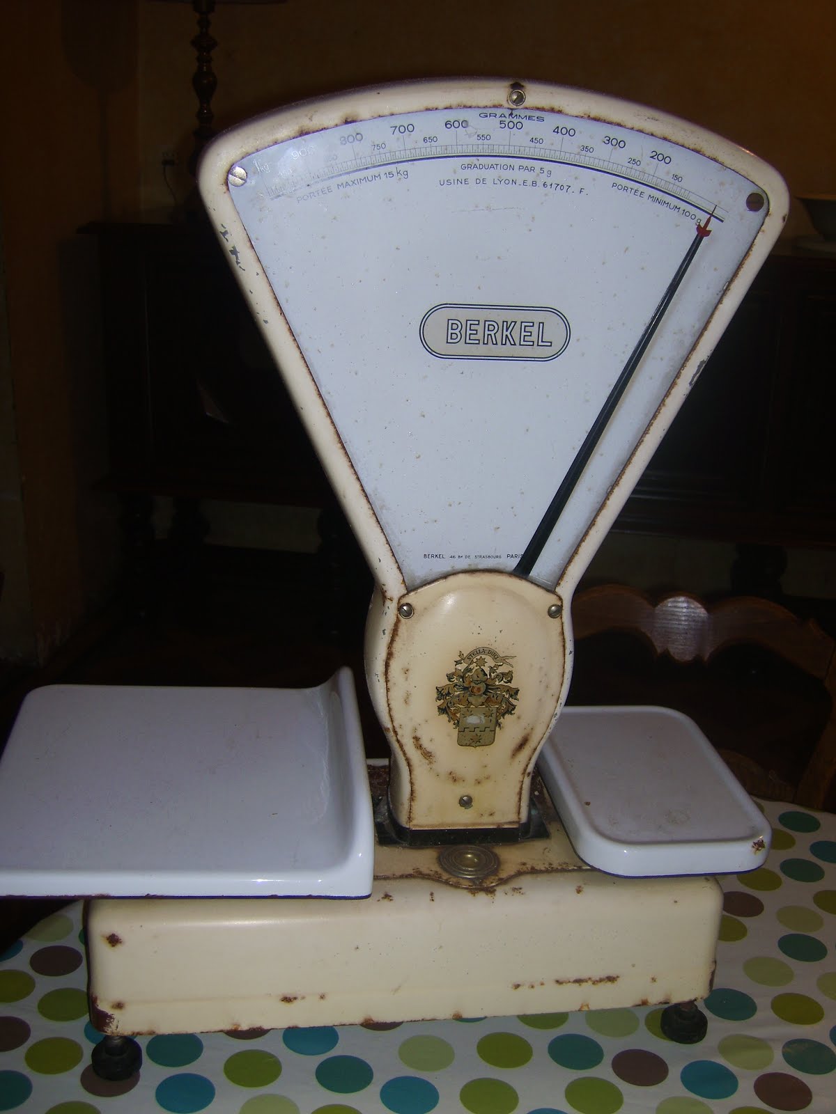 J + B = Brocante: Balance ancienne de marque BERKEL