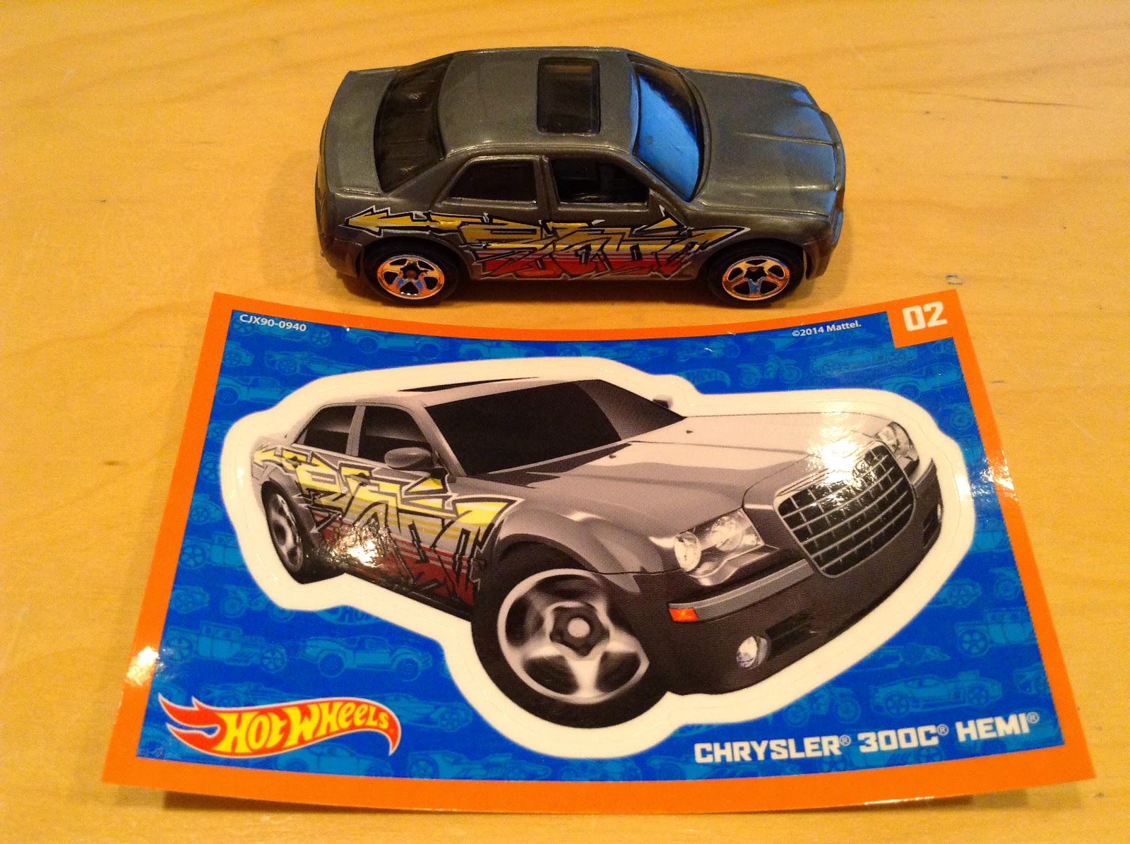 JULIAN'S HOT WHEELS BLOG: Chrysler 300C Hemi (2015 Mystery Models #2)