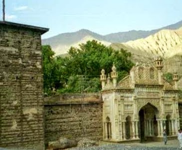 Historical Old Houses of Pakistan : Royal Fort, Chitral