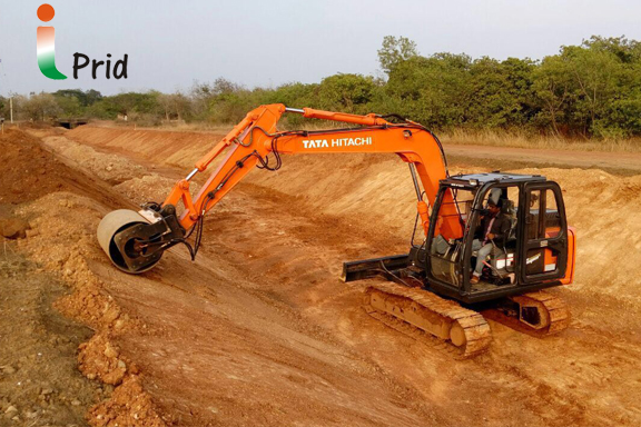 Slope Vibratory Compactor: I-PRID Slope Vibratory Compactor Innovative