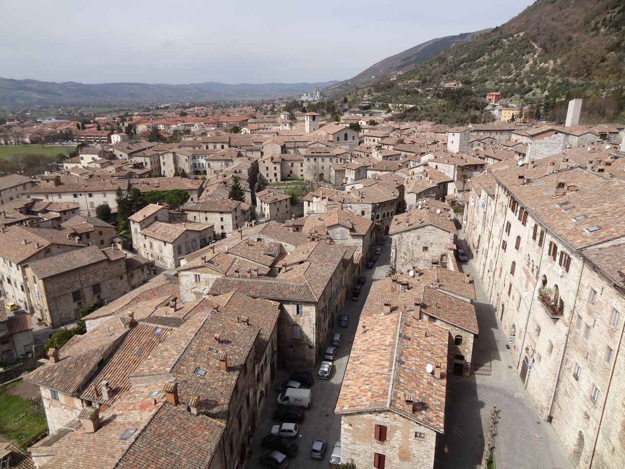 Scrumpdillyicious: Gubbio: The Ancient Umbrian Hilltown of Iguvium