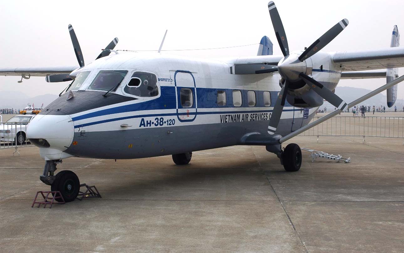 nhungdoicanh: Antonov An-38