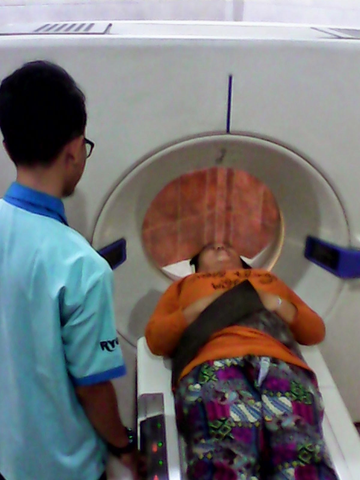 CT Scan di Rumah Sakit Medissina Indramayu dan Konsultasi Ke dokter Spesialis Saraf - Guntur ...