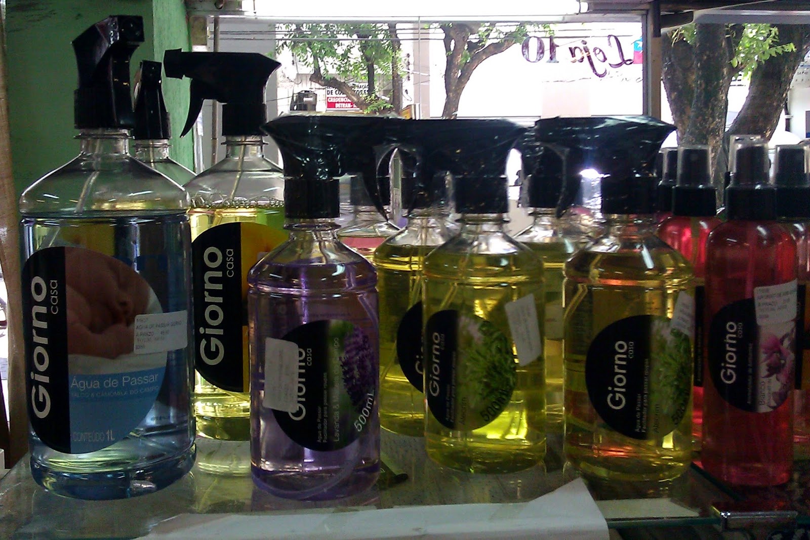 NORDESTINA GALERIA WILSON VAZ: QUE CHEIRO BOM É ESSE??