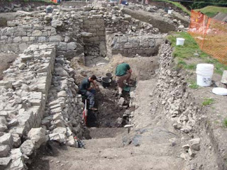 Rathcroghan Visitor Centre, Cruachan Aí: Tulsk Fort in County Roscommon