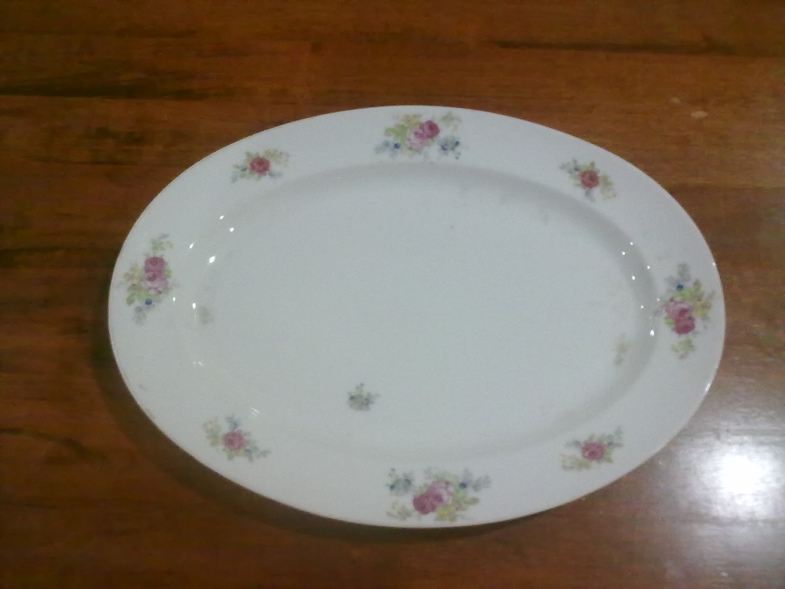 Nasir Hamzah: Koleksi Pinggan Lama Berusia 100 Tahun