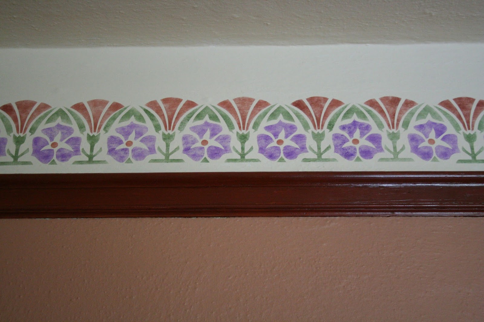 Laurelhurst Craftsman Bungalow: Sewing Room Stencilled!