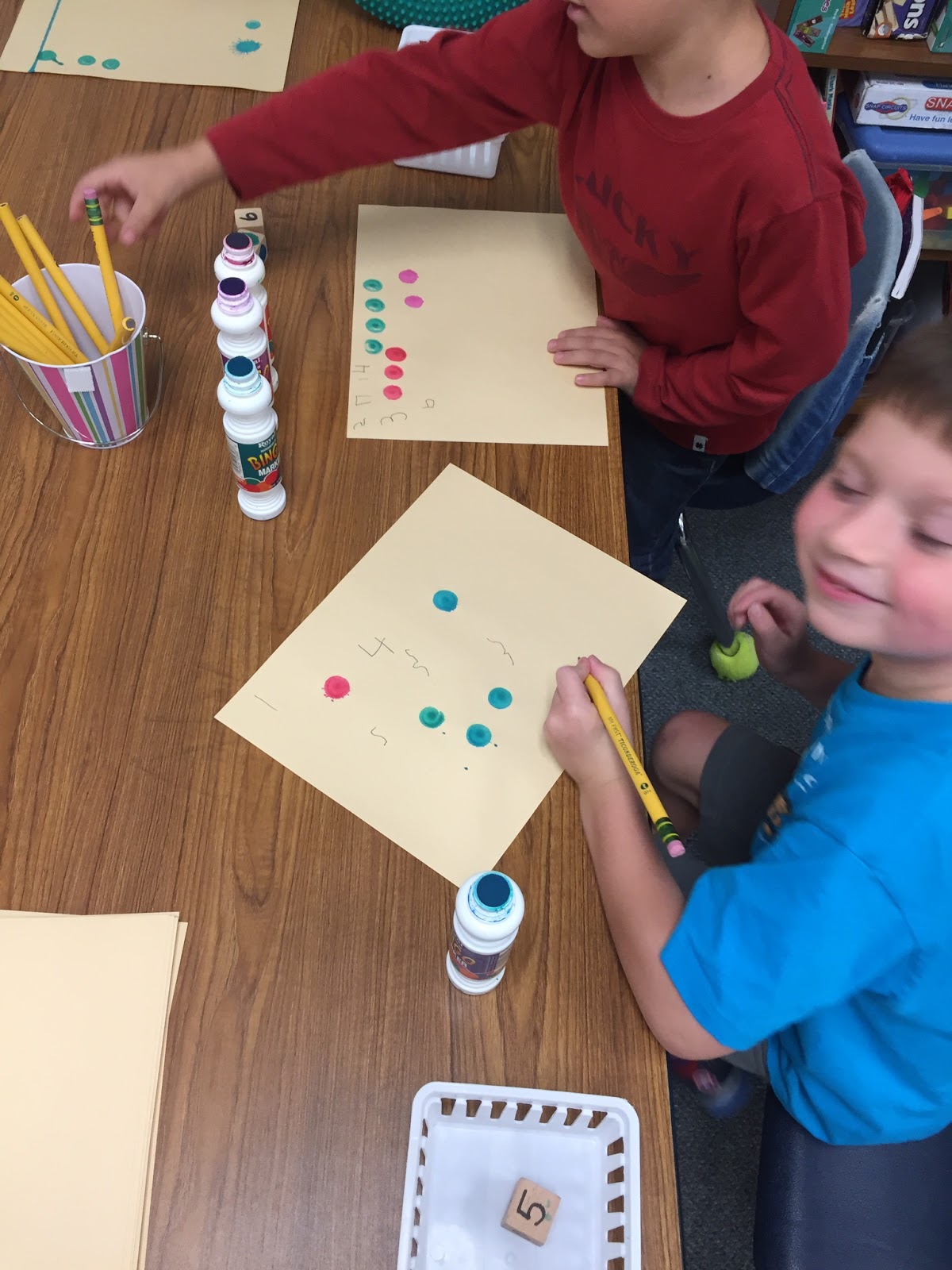Math Tubs in Kindergarten: Starting the school year with Math and ...