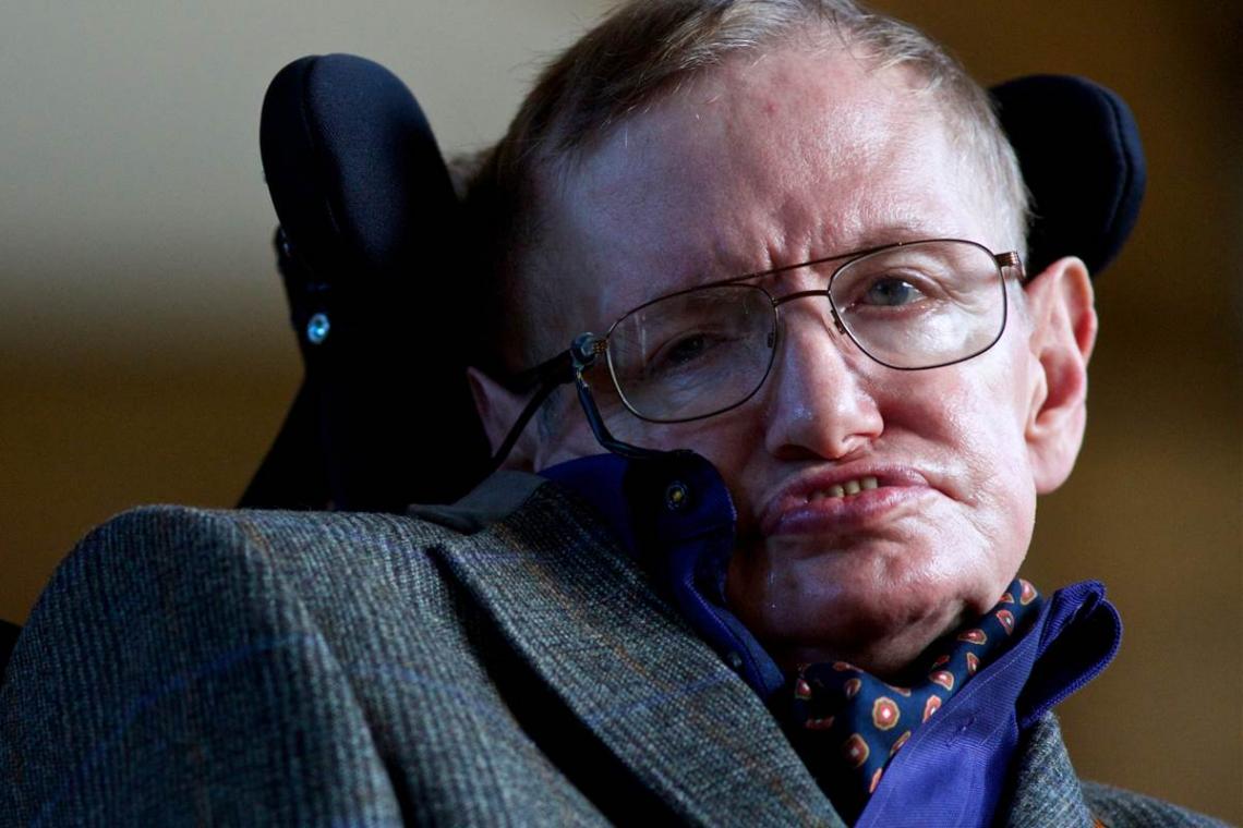 Biografia de Stephen Hawking ~ Físicos