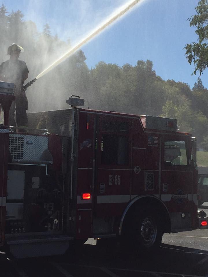 Shoreline Area News: Shoreline Fire visits Y camp at Shoreview Park