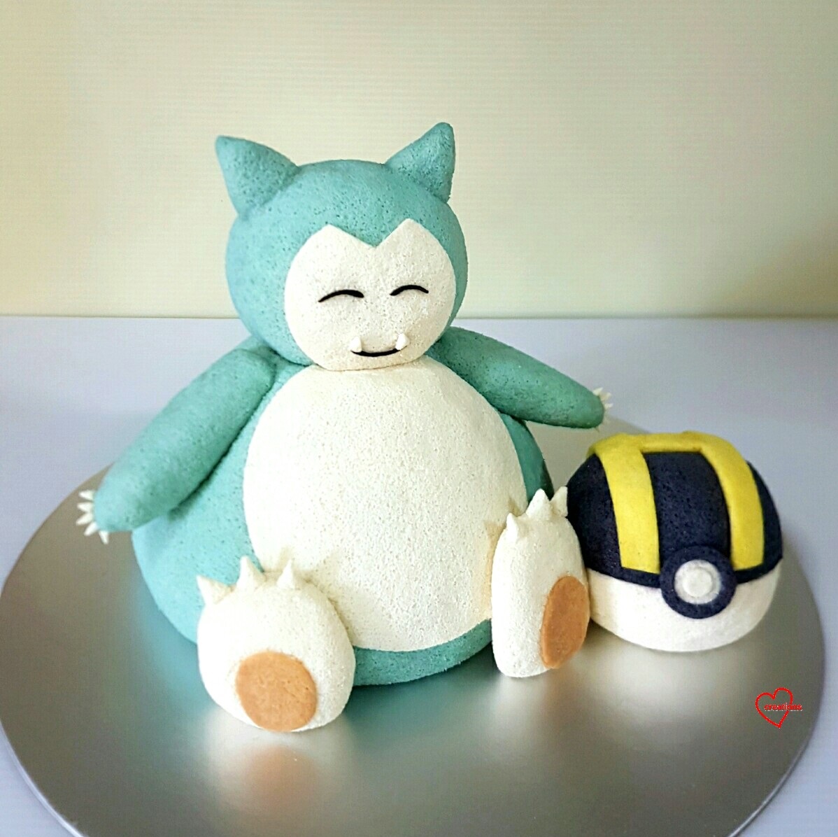 Loving Creations for You: Snorlax Chiffon Cake with Ultraball