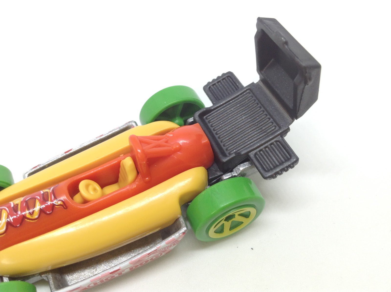JULIAN'S HOT WHEELS BLOG: Street Wiener (New for 2017! - HW City Works)