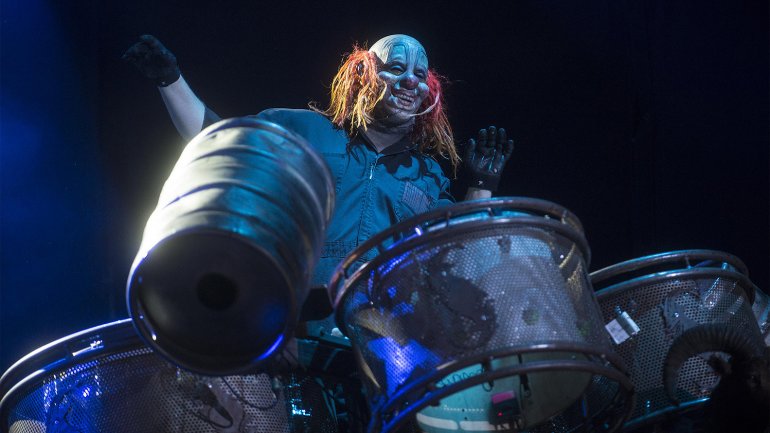 Nieto Ni Lo Otro, De Todo Un Poco: Slipknot tiene el video de la ...