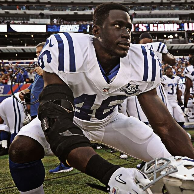 NAIROBI'Z BLOGAZINE: ADONGO TAKES A TASTE OF KENYA TO THE NFL