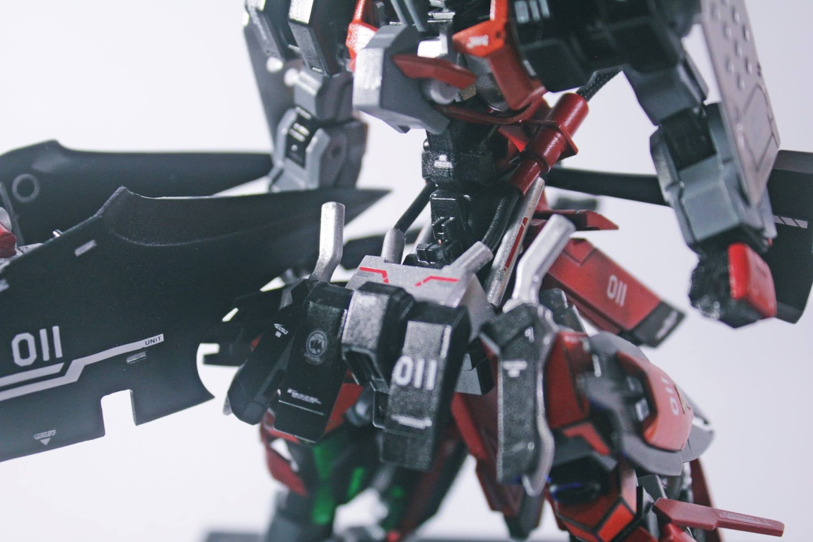 Custom Build: HG 1/144 Unit 11 Megumin Graze