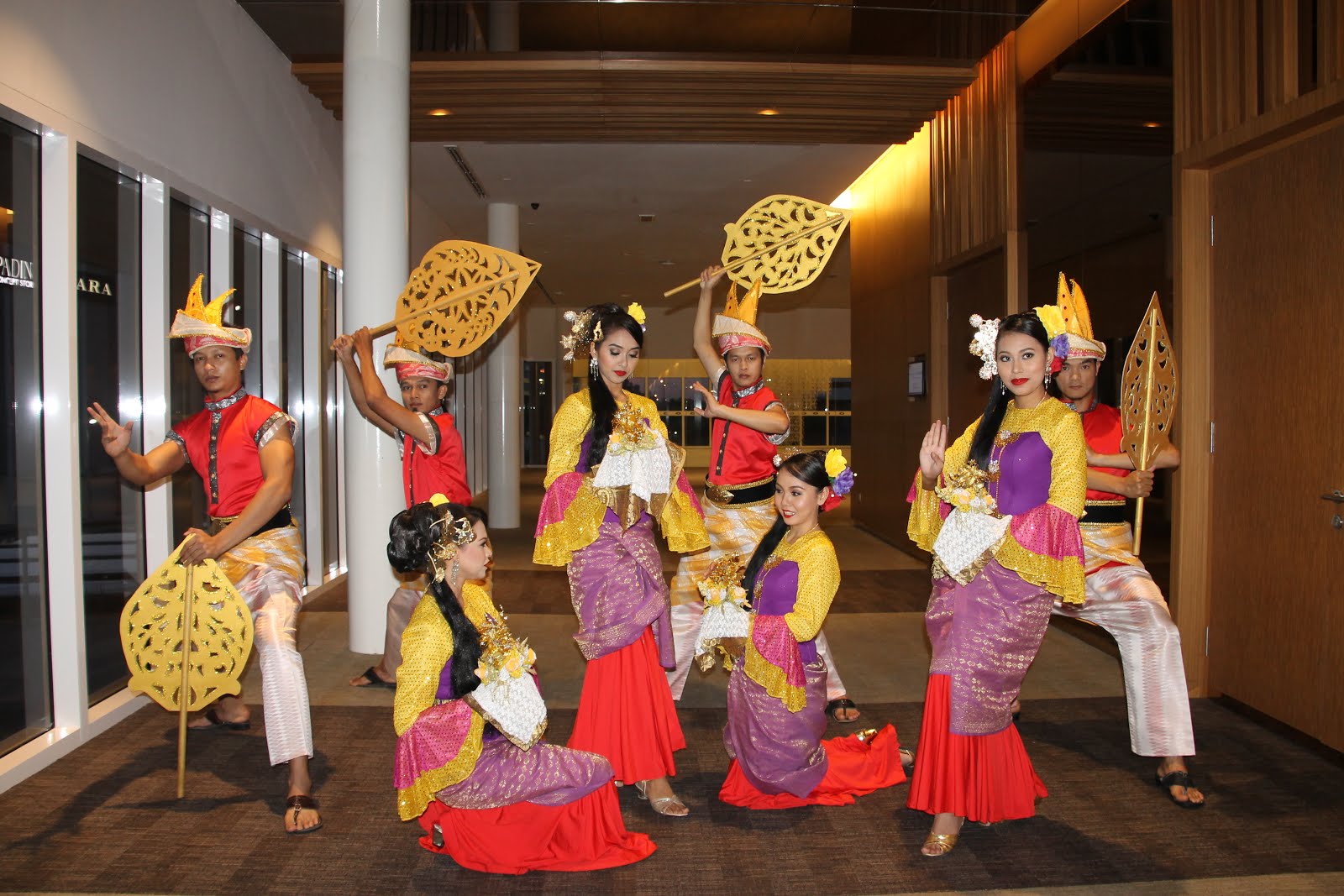 Pakej Perkahwinan, Hari Raya, Live Band Tradisi | Tarian | Singapura ...