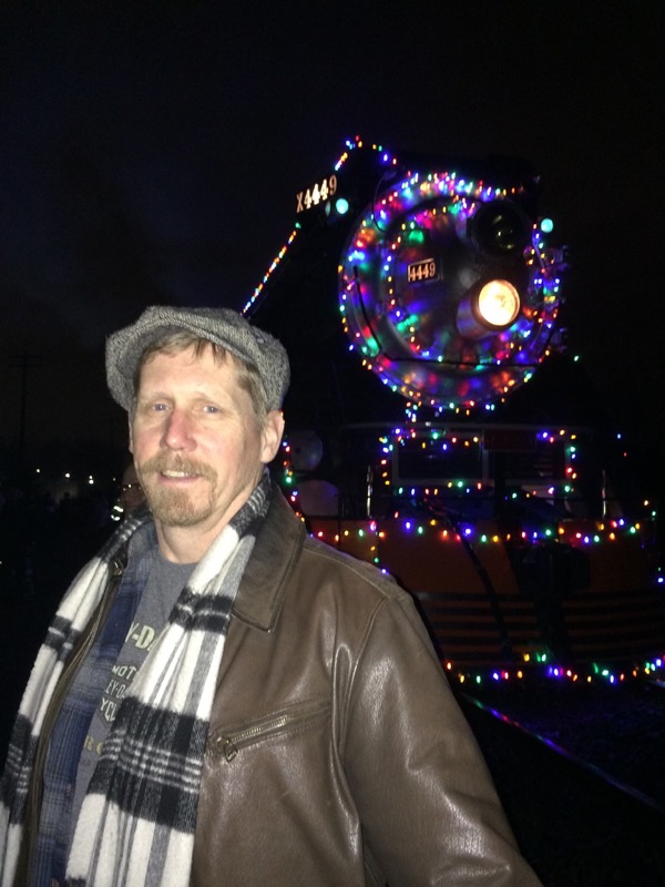 GeekBobber: Daylight Holiday Express