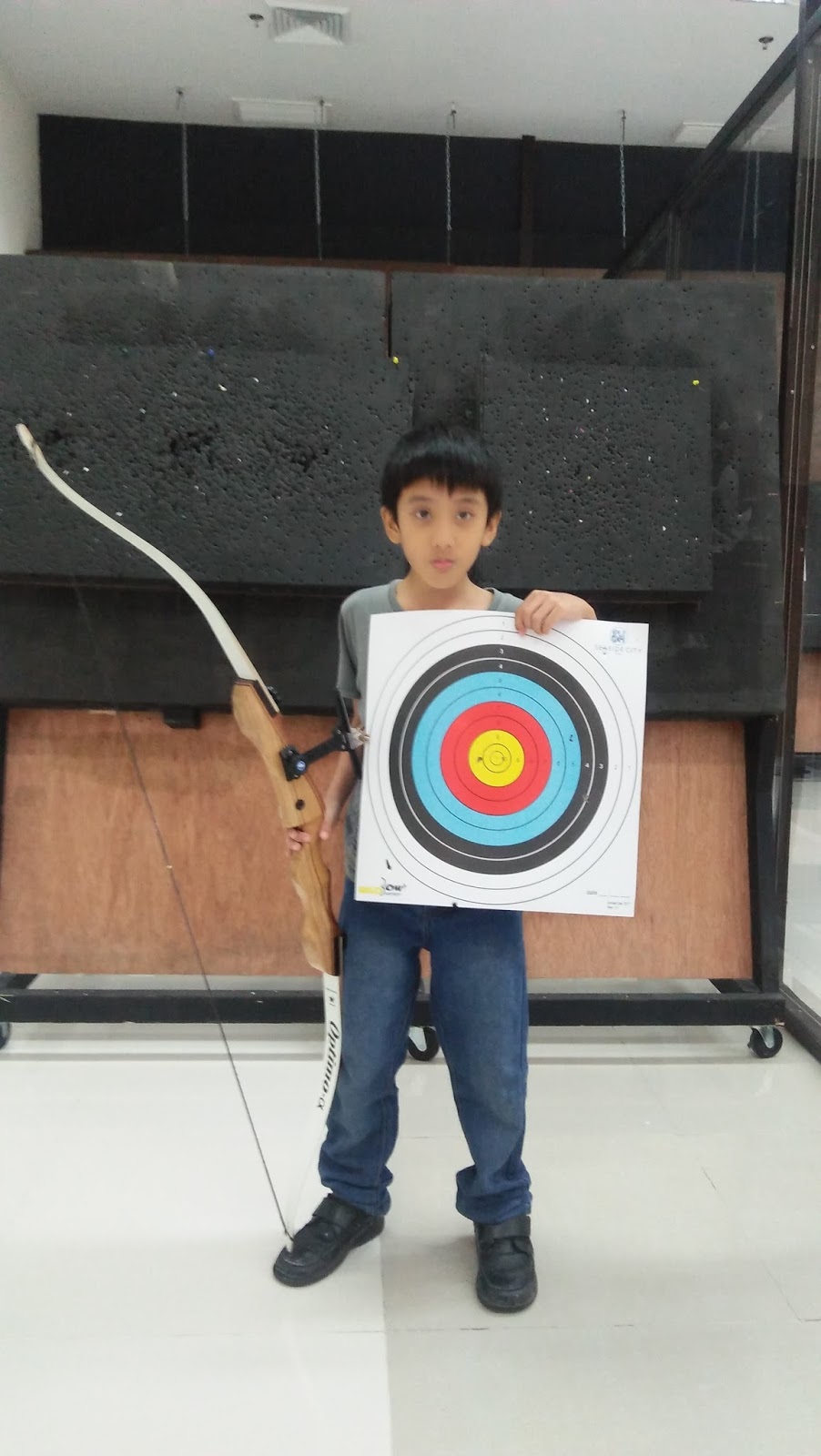 Rain's Journal: How to hit Bullseye in Archery for the first timer?