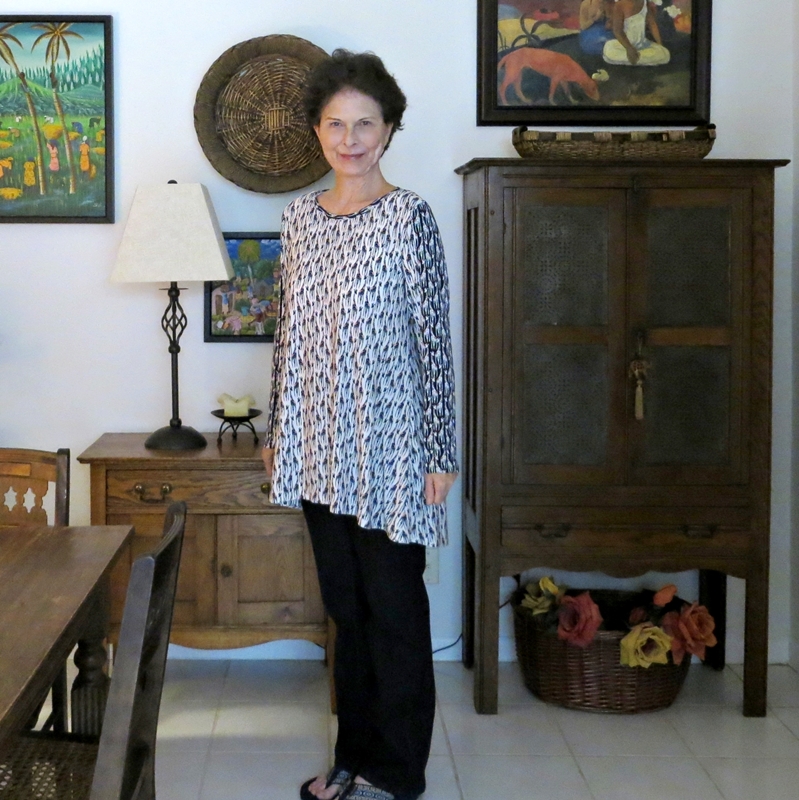 Coco's Loft: New Look 6323 Tunic full of giraffes...