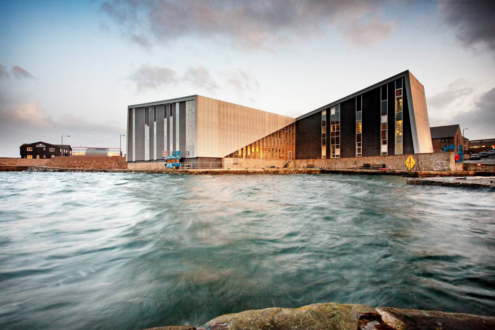 architecture now and The Future: MAREEL ARTS CENTRE BY GARETH HOSKINS ...