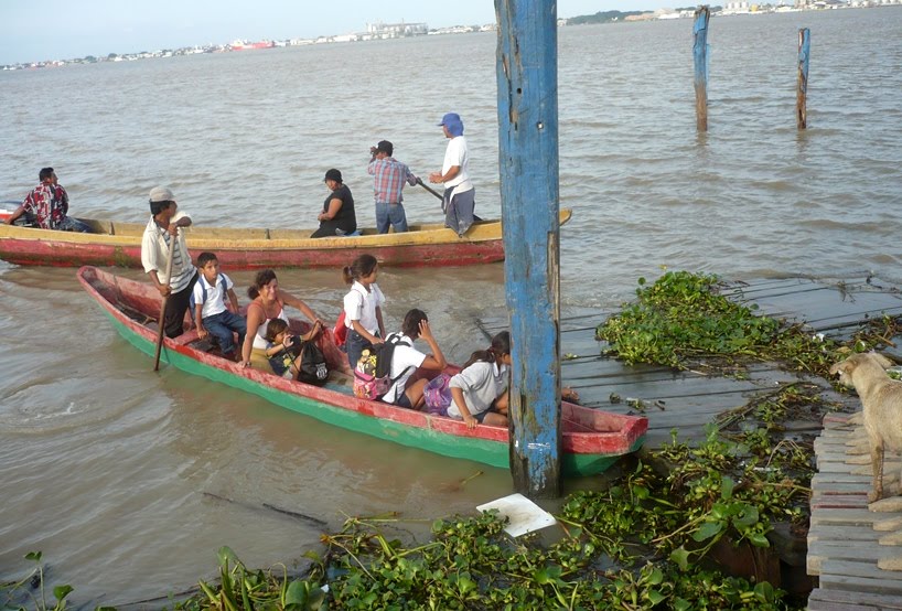 ISLA SANTAY: Santay: del muelle a los puentes