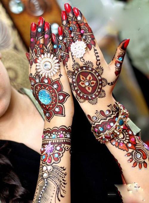 Stones Mehndi Designs,