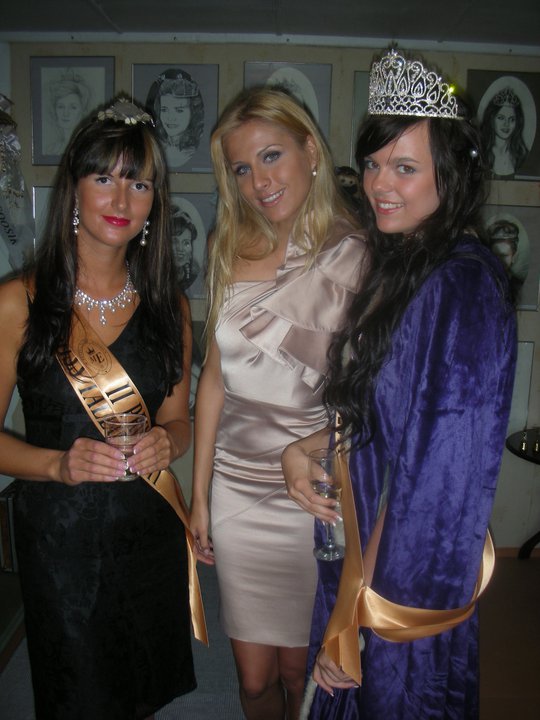 Madli Vilsar Crowned Eesti Miss Estonia 2011