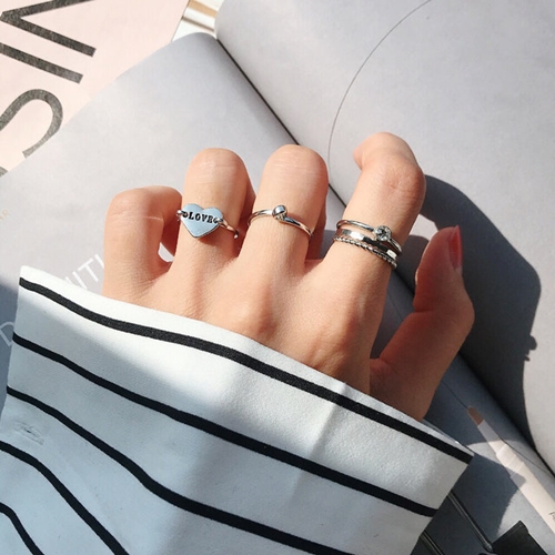 Korean Accessories and Hairstyles 2018 - Official Korean Fashion