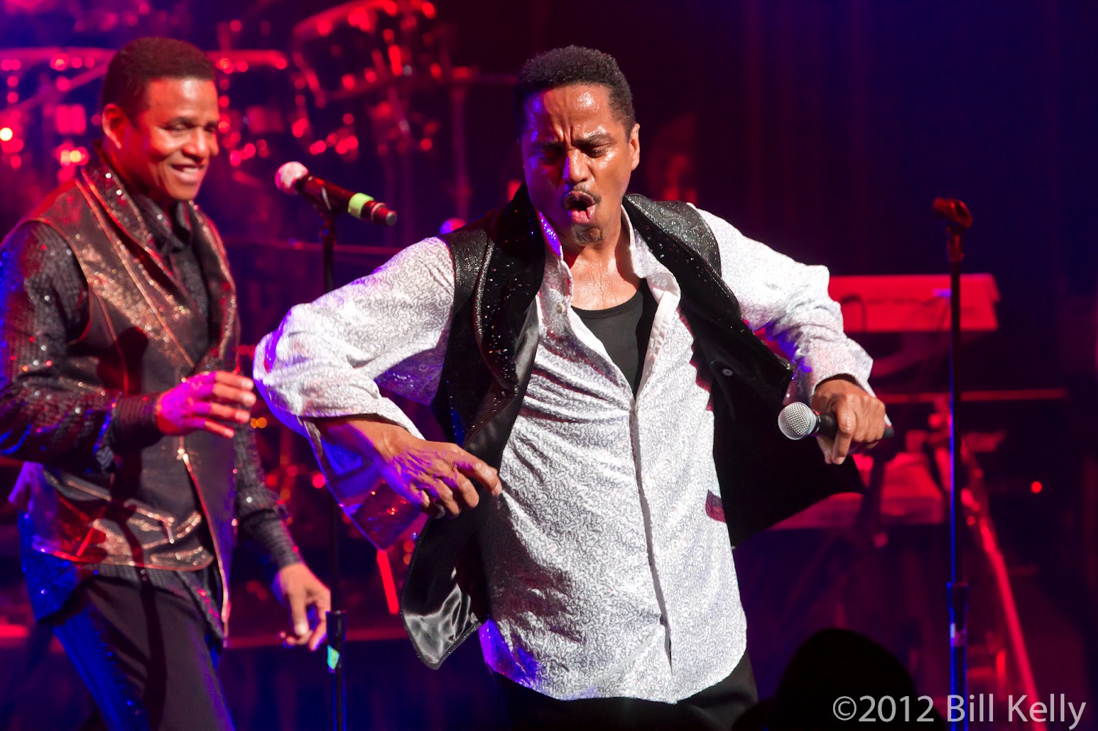 The Jackson Unity Tour Plays the Apollo Theater ~ Concert Photos ...