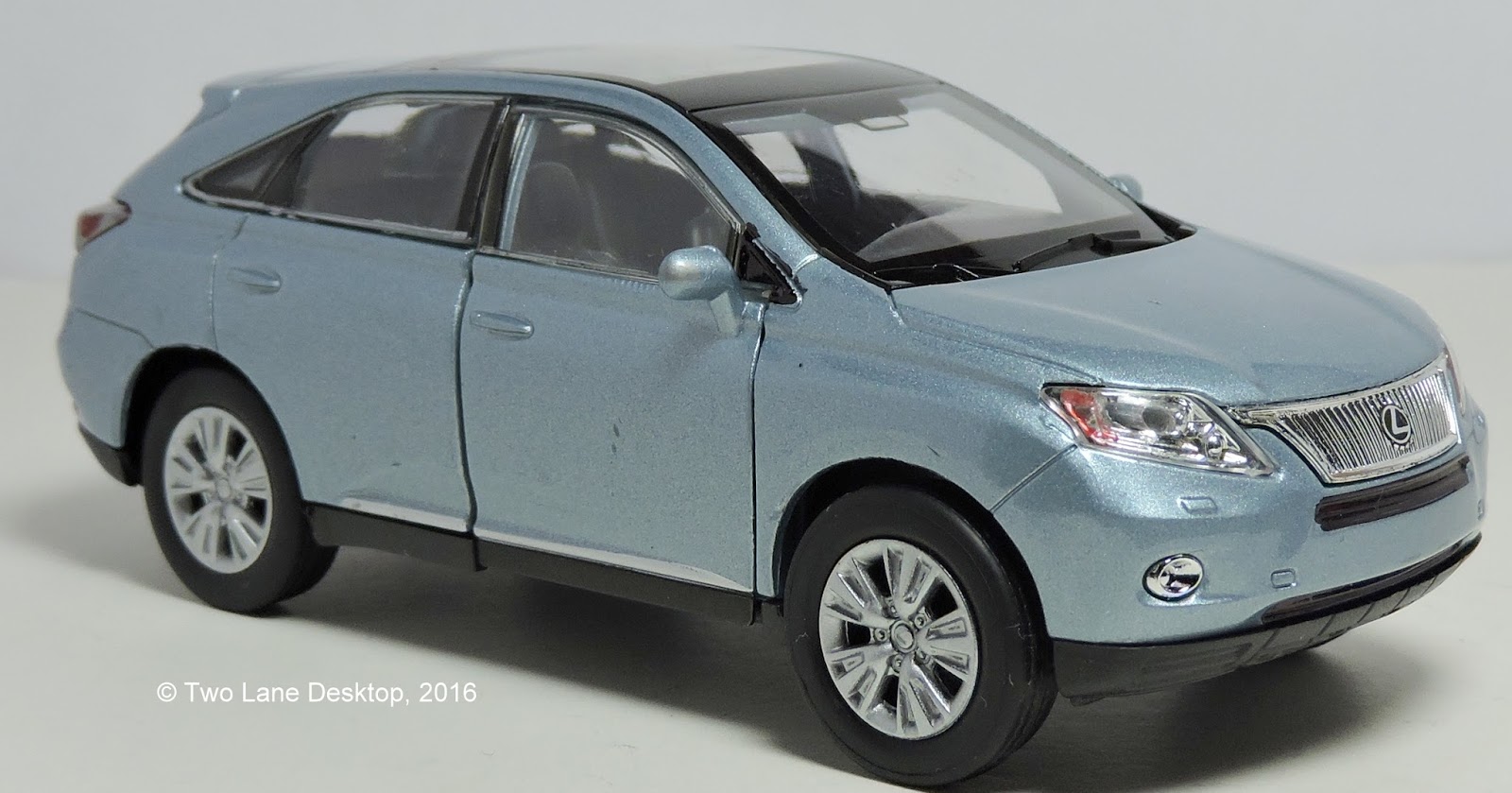 Tins Toys 1998 Lexus GS300, Kinsmart 2001 Lexus IS300, and Welly 2009 ...